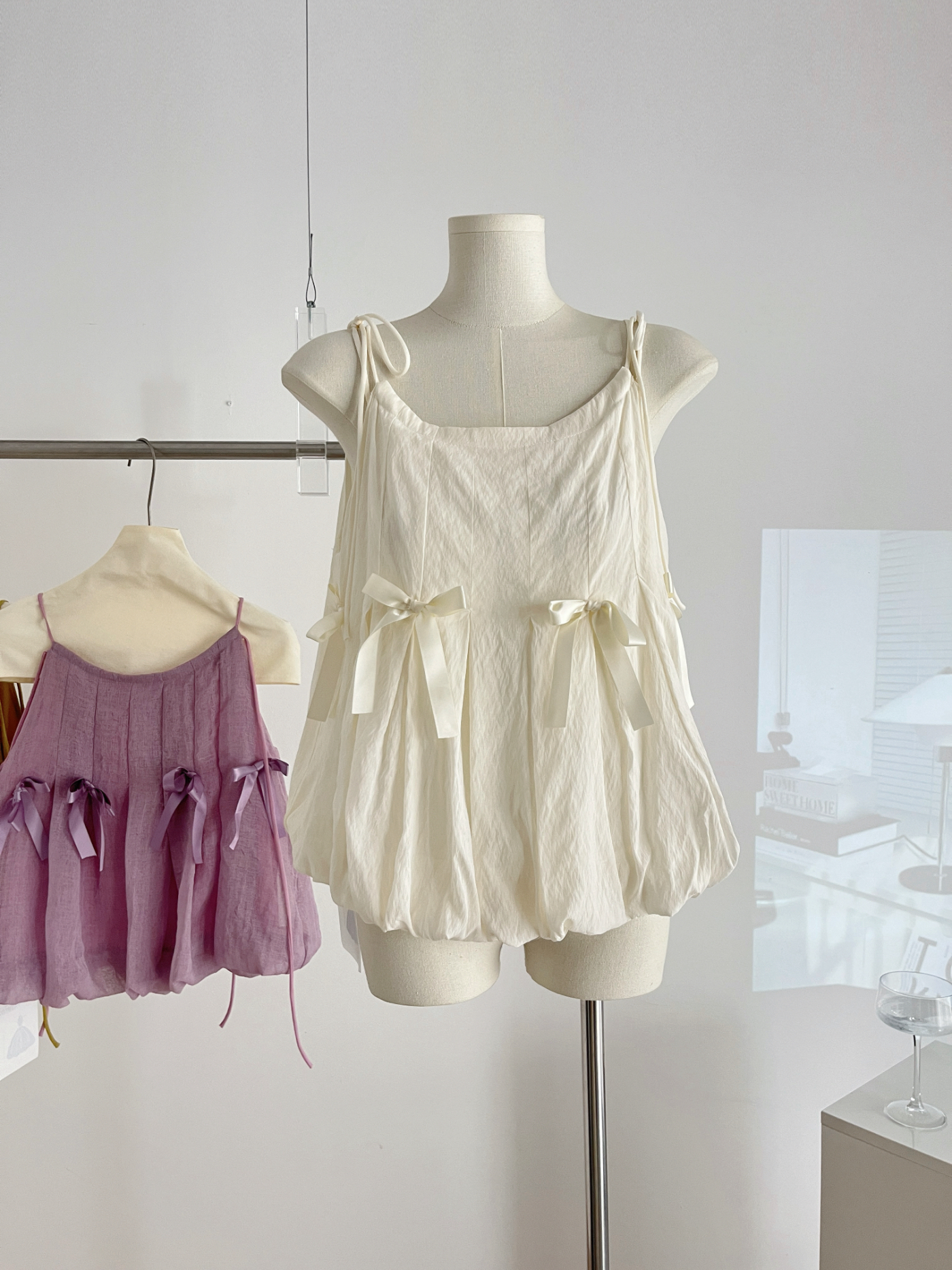 Dopamine butterfly bud camisole 2025 summer new loose design niche ...