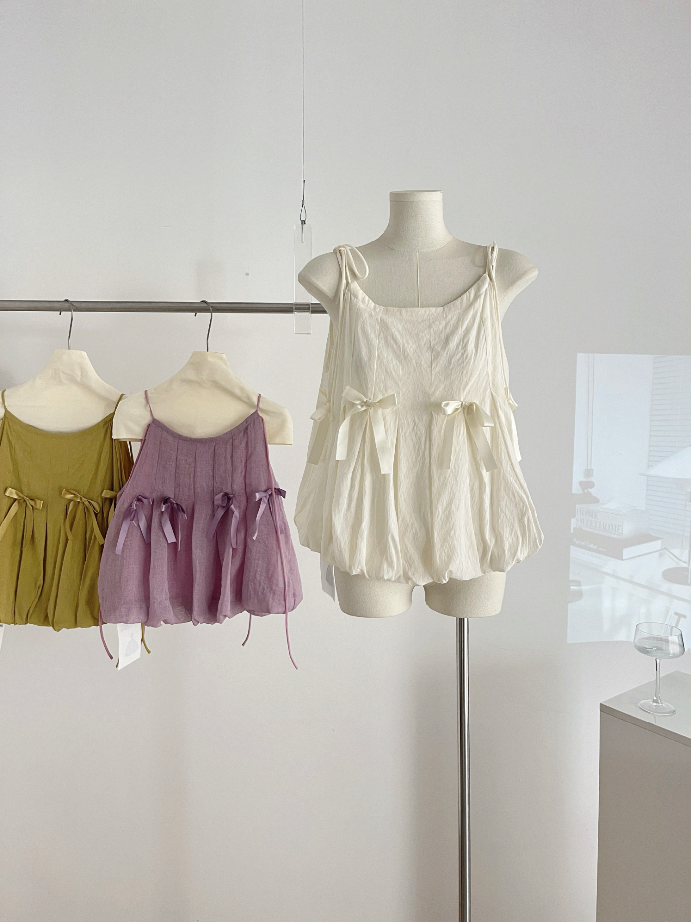 Dopamine butterfly bud camisole 2025 summer new loose design niche ...
